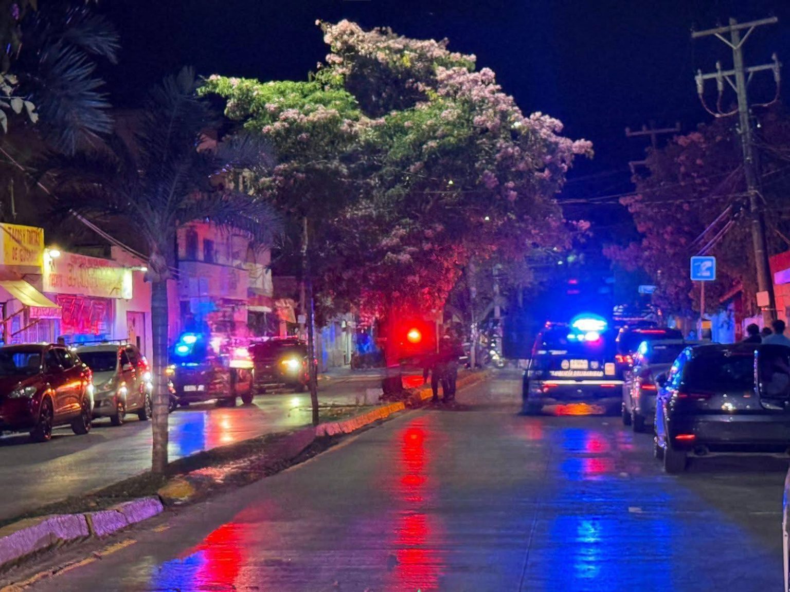 Balean el bar “El Antidoto” en el centro de Playa del Carmen
